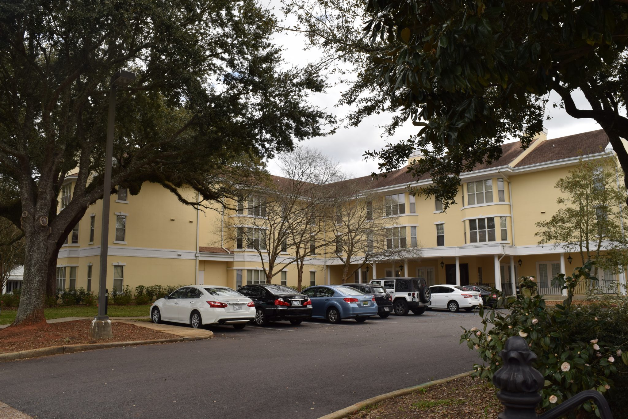 Residence Halls | Explore Spring Hill College Dorms | Alabama